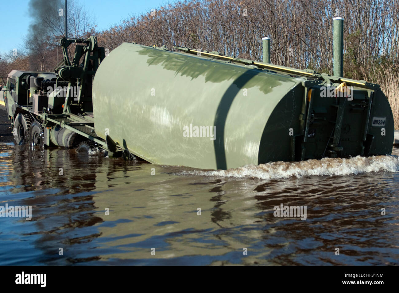 S.C. National Guard Soldiers from the 125th Multi-Role Bridge Company ...