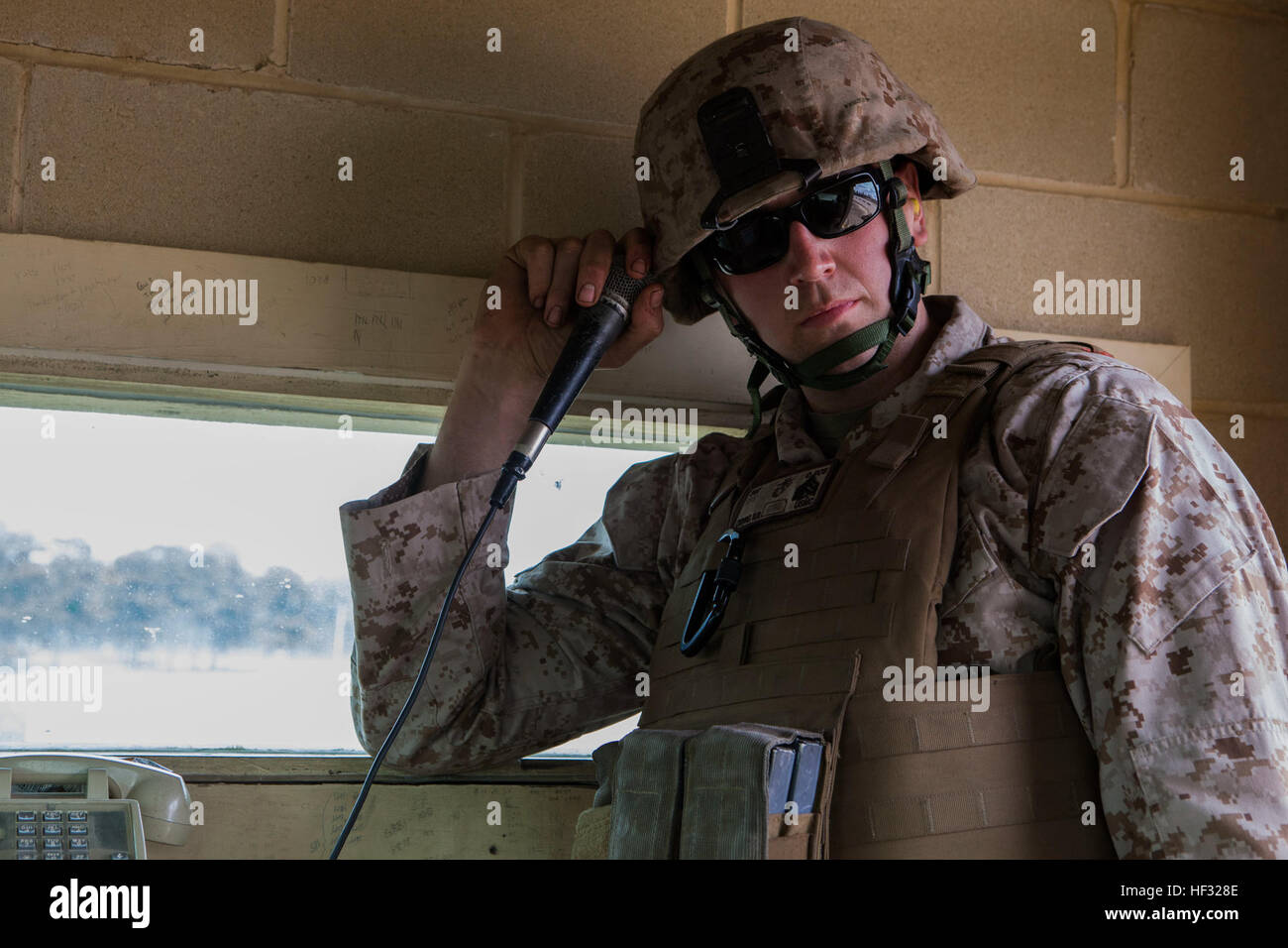 Hand grenade instruction hi-res stock photography and images - Alamy