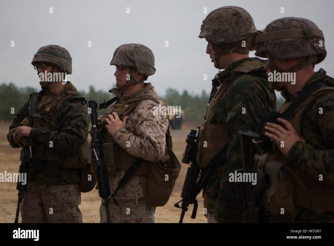 2d transportation support battalion hi-res stock photography and images ...