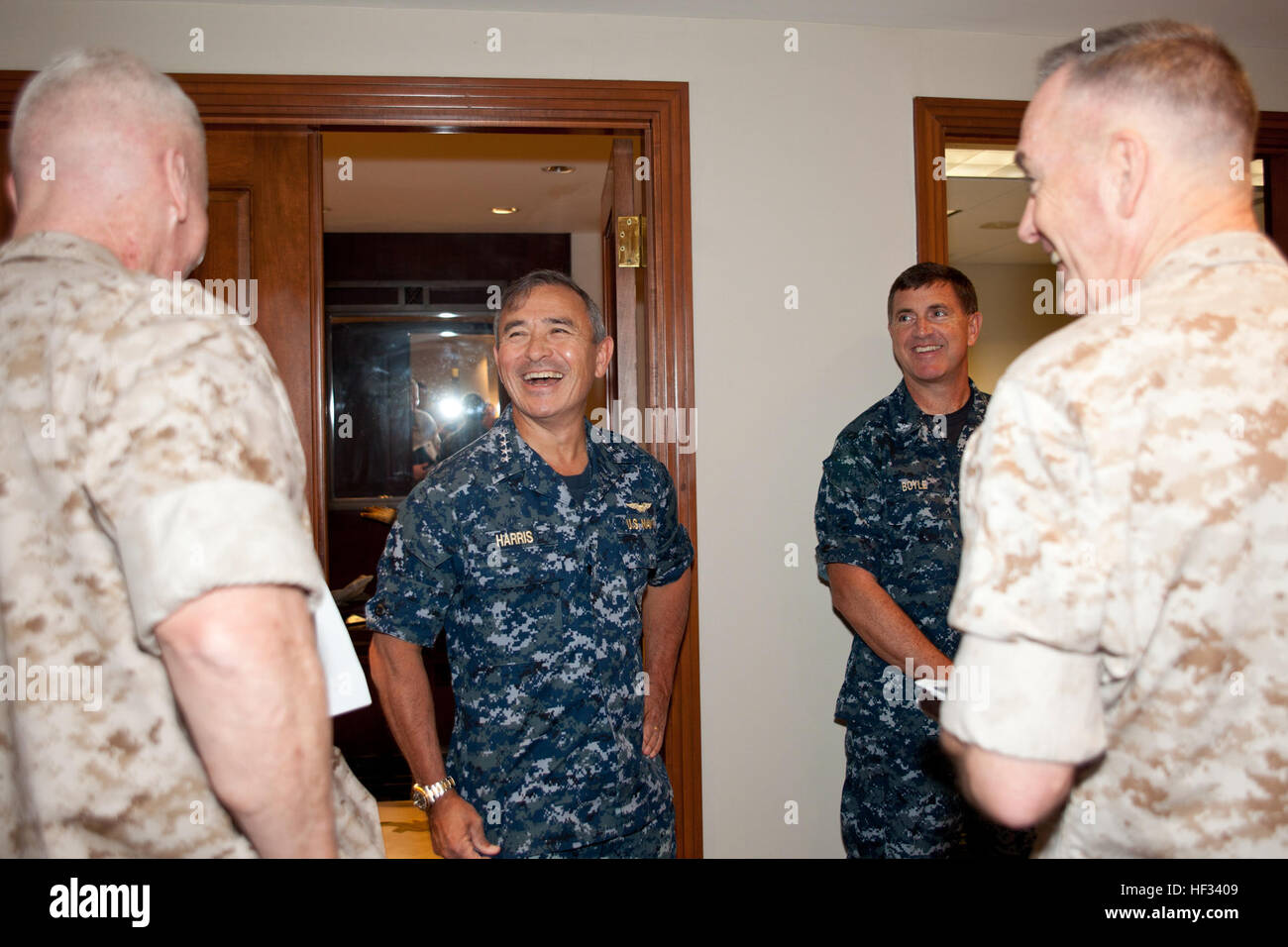 Left Right Marine Sgt John High Resolution Stock Photography and Images ...