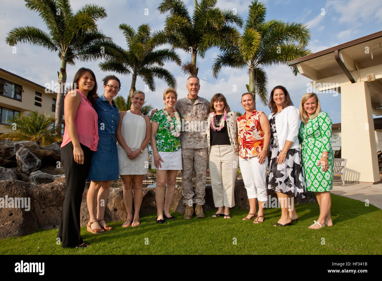 Ellyn dunford wife u s marine hi-res stock photography and images - Alamy