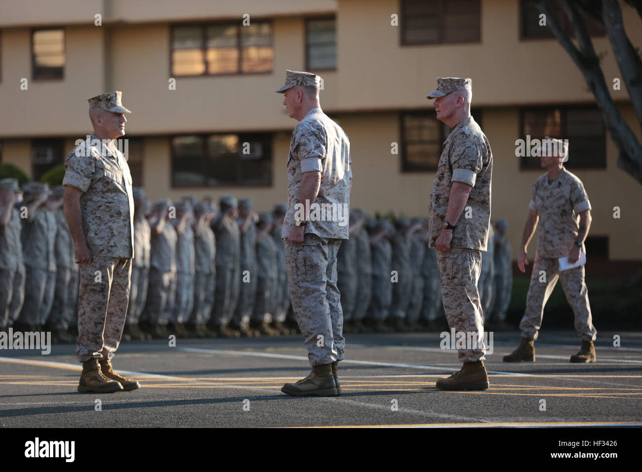 Commandant of the Marine Corps Gen. Joseph F. Dunford Jr. visits with ...
