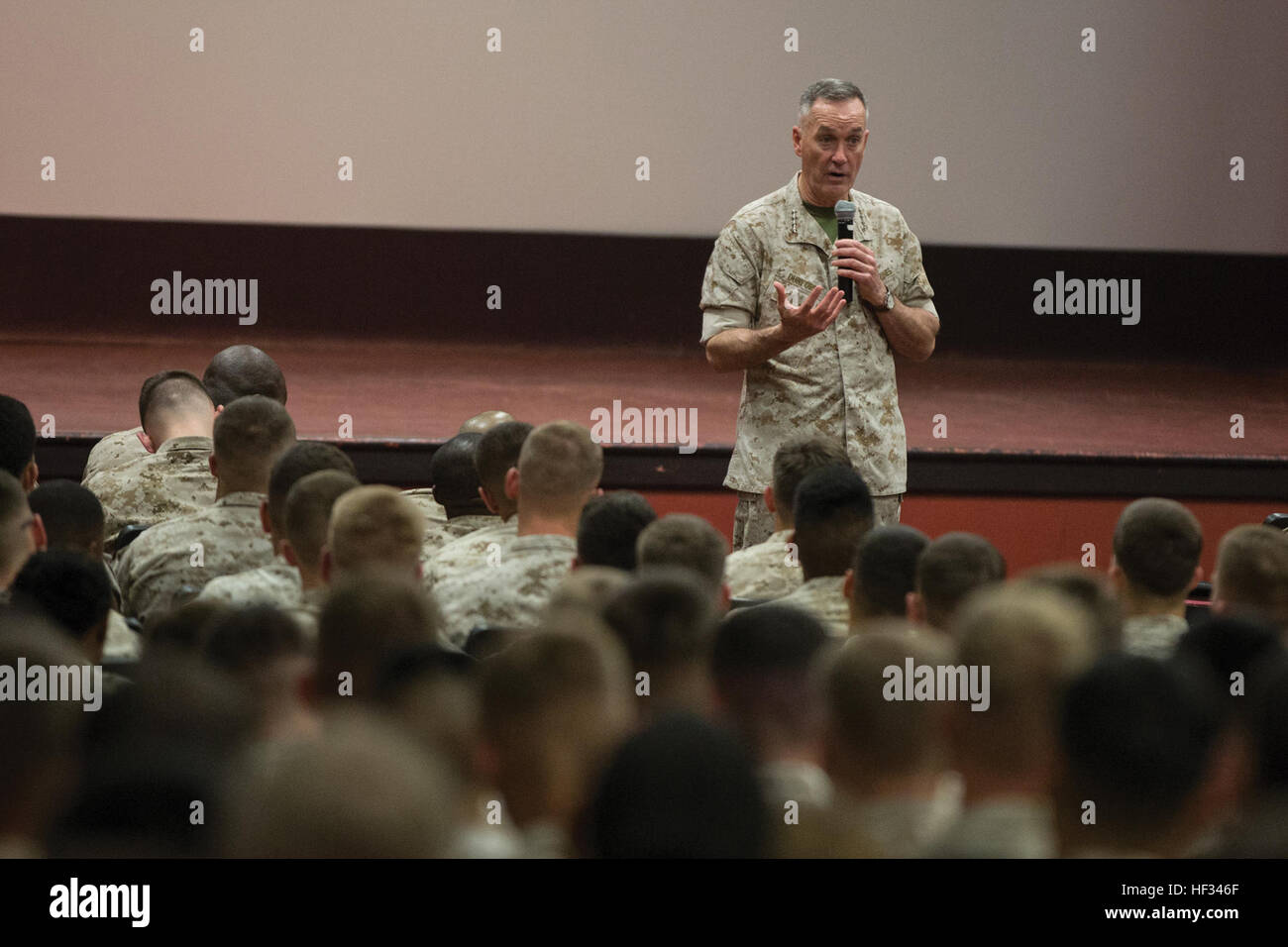 Gen. Joseph F. Dunford Jr., 36th commandant of the Marine Corps, hosts ...