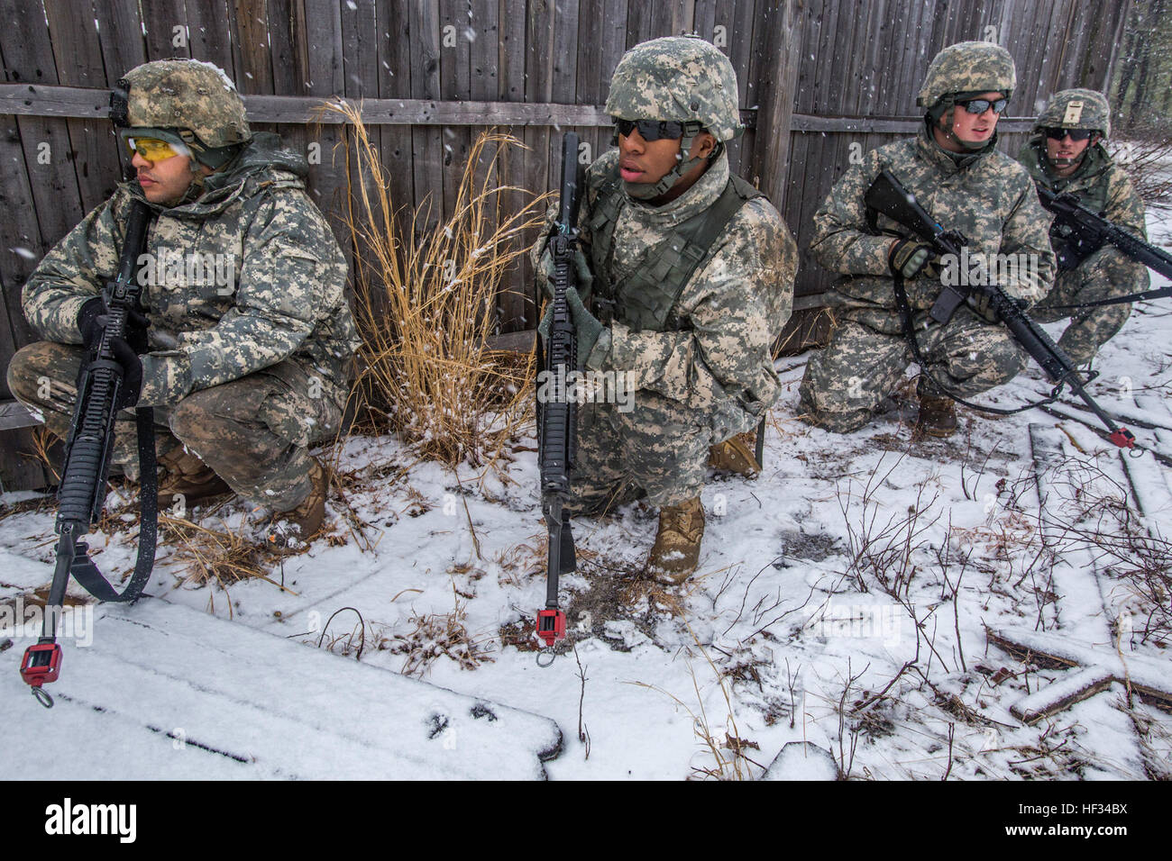 328th military police company hi-res stock photography and images - Alamy