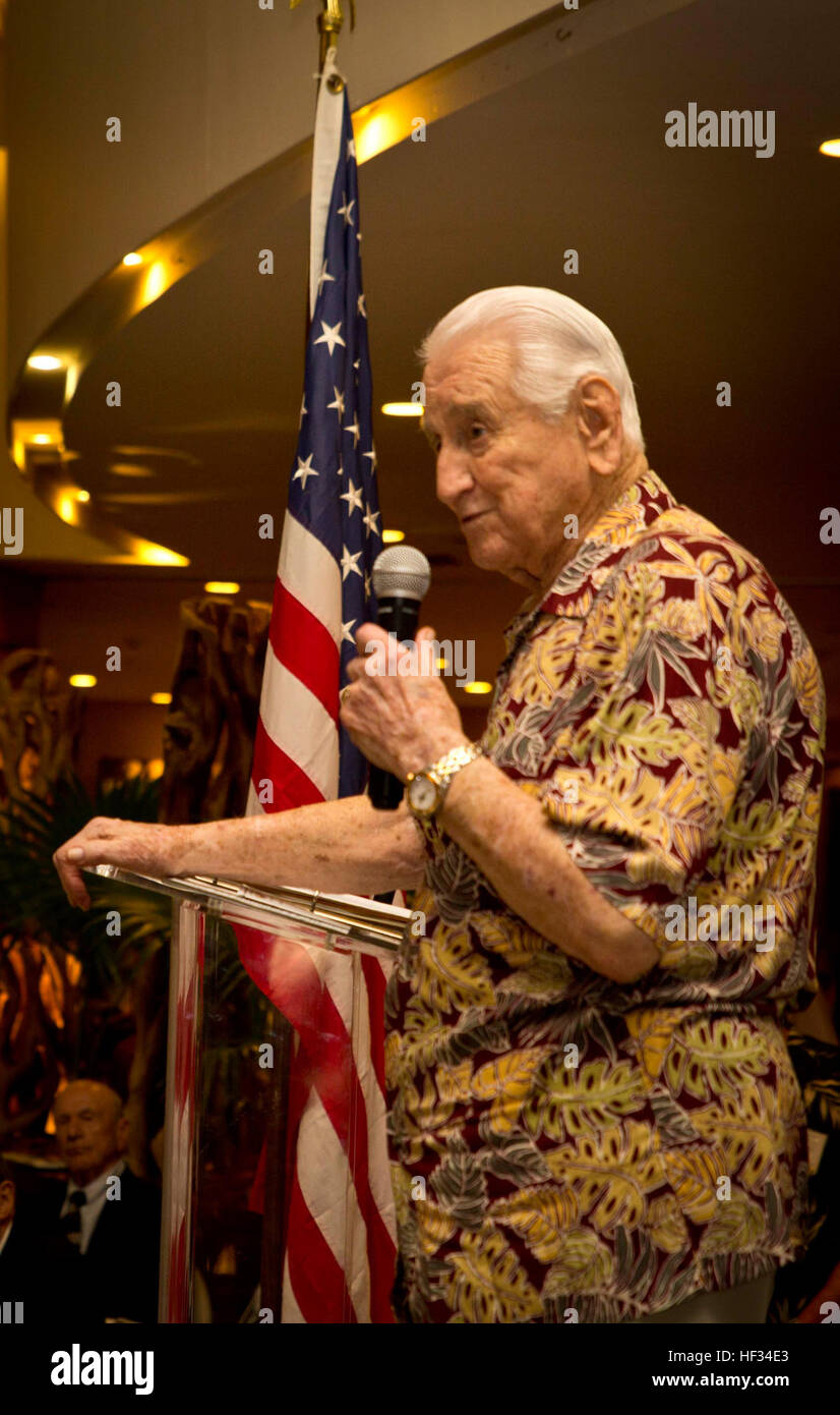 70th anniversary reunion of iwo jima hi-res stock photography and ...