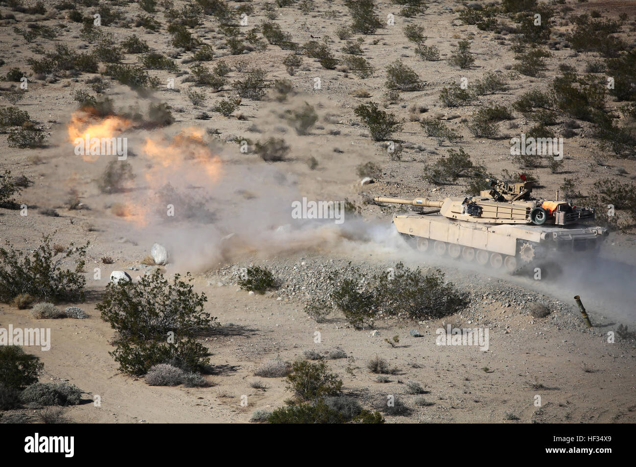 Marines with Tank Platoon, Company B, Ground Combat Element Integrated ...