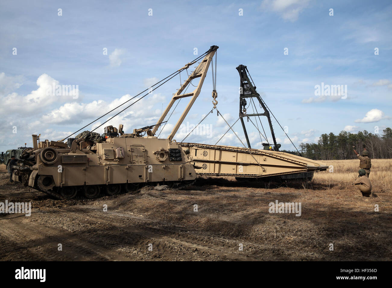 M88a2 heavy equipment recovery combat utility lifting extraction High ...