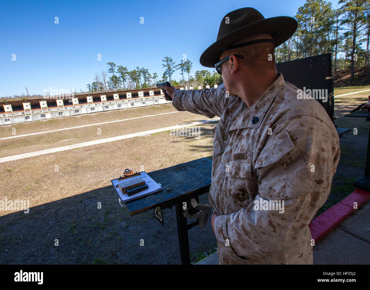 Stone bay rifle range hi-res stock photography and images - Alamy