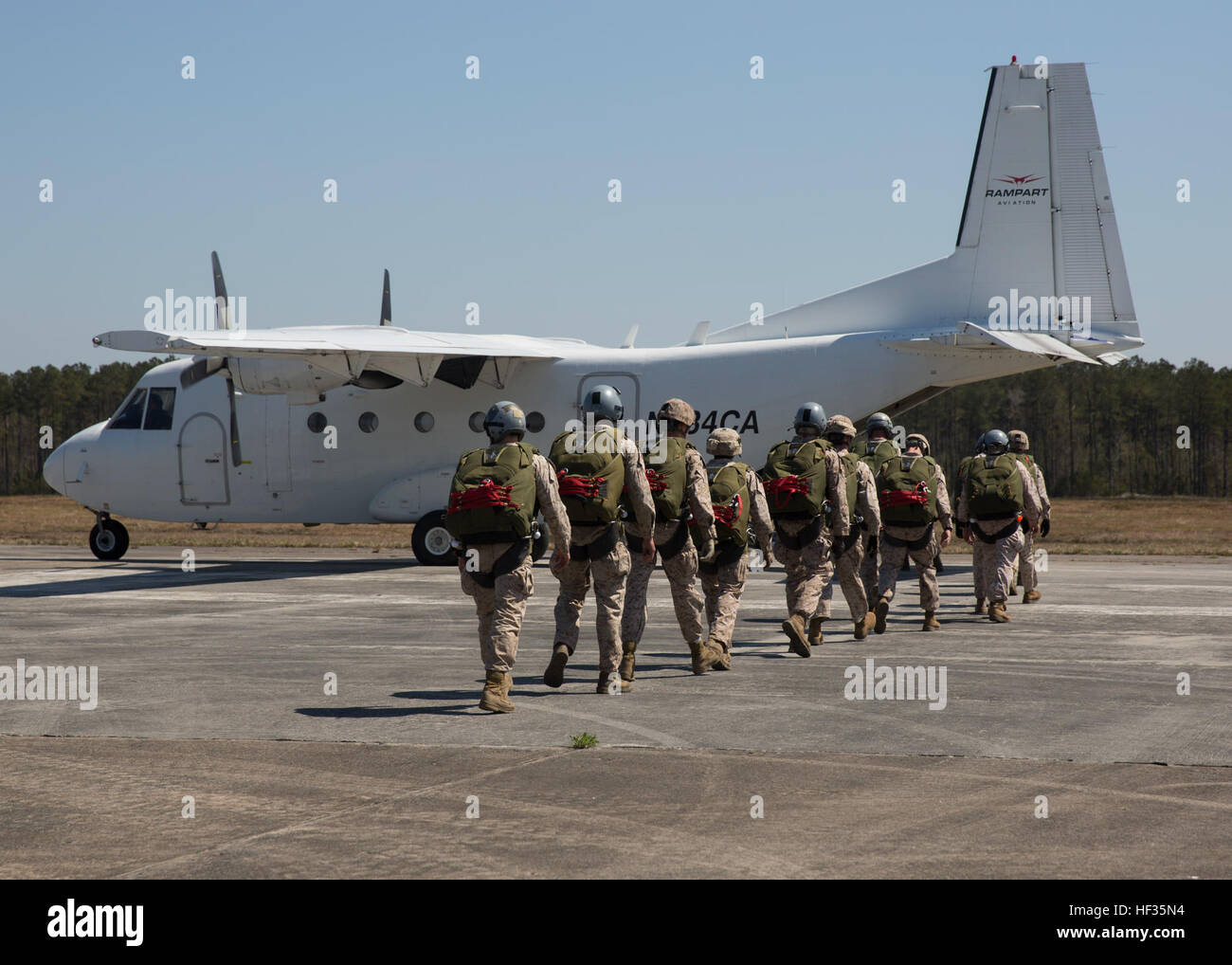 Marines with 2nd Reconnaissance Battalion, 2nd Marine Division board an ...
