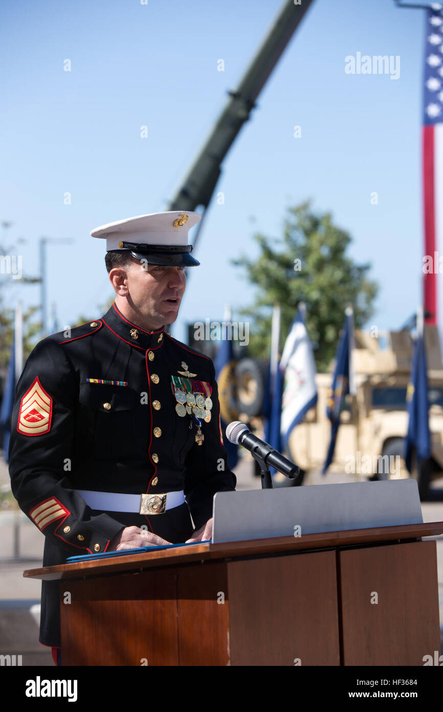 U.S. Marine Corps Gunnery Sergeant Brian C. Jacklin, Team Chief, Delta ...