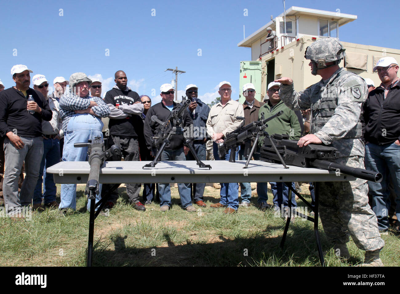 Brief gap hi-res stock photography and images - Alamy