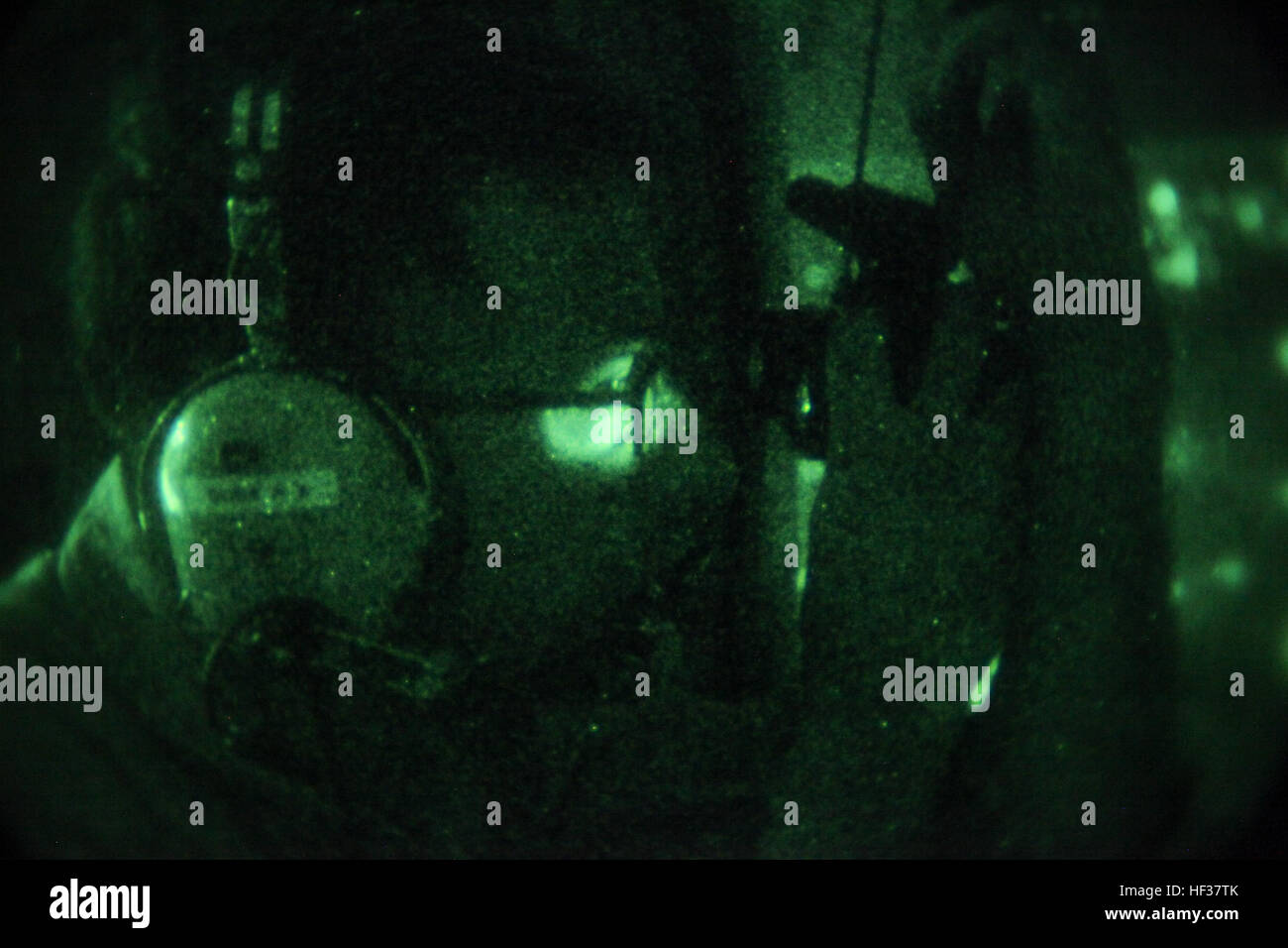 Night aerial refueling hi-res stock photography and images - Alamy