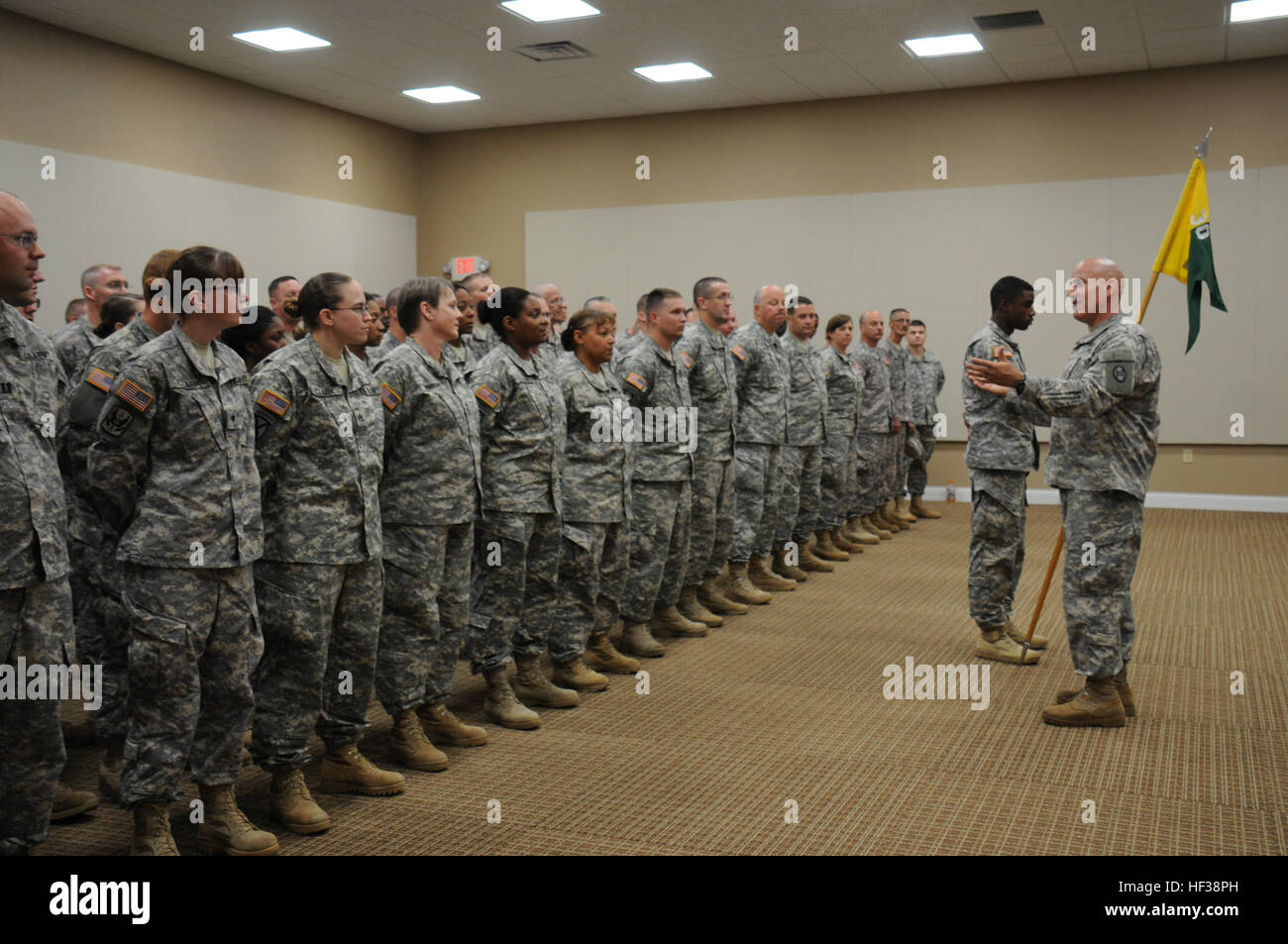 Over 300 North Carolina Army National Guard soldiers from Headquarters ...