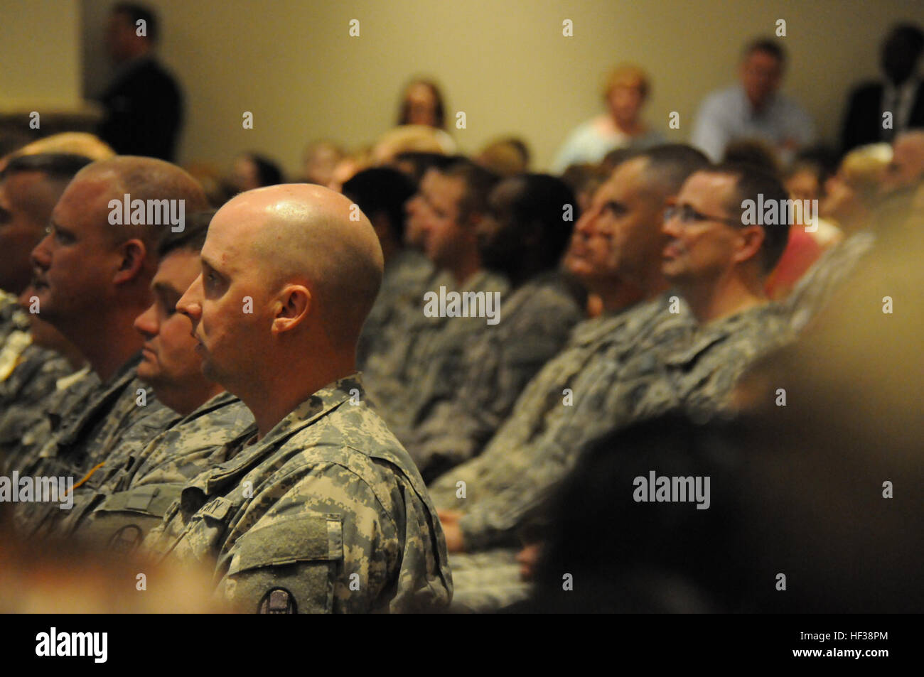 Over 300 North Carolina Army National Guard soldiers from Headquarters ...