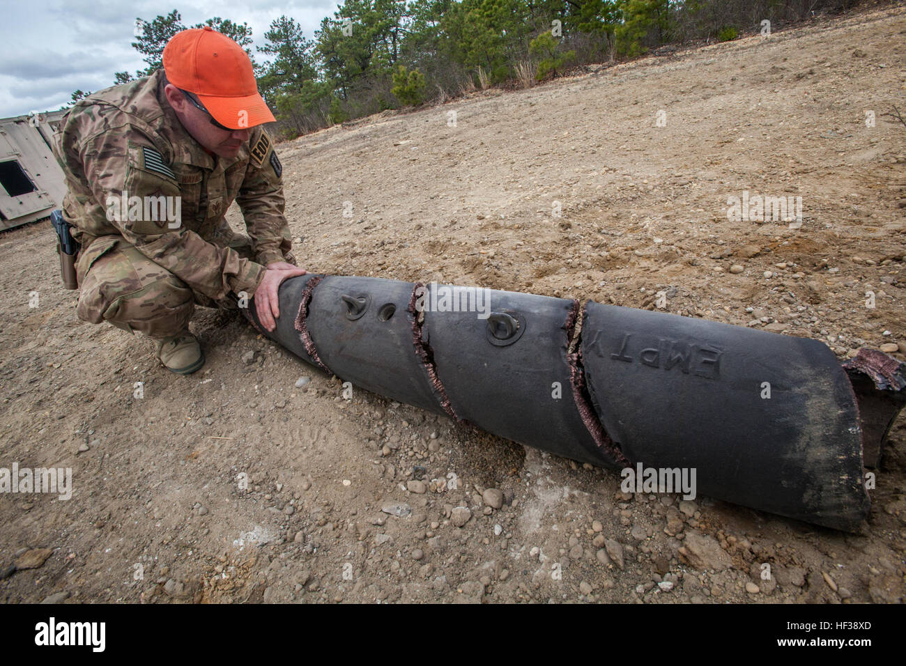 Explosive cutting tape hi-res stock photography and images - Alamy