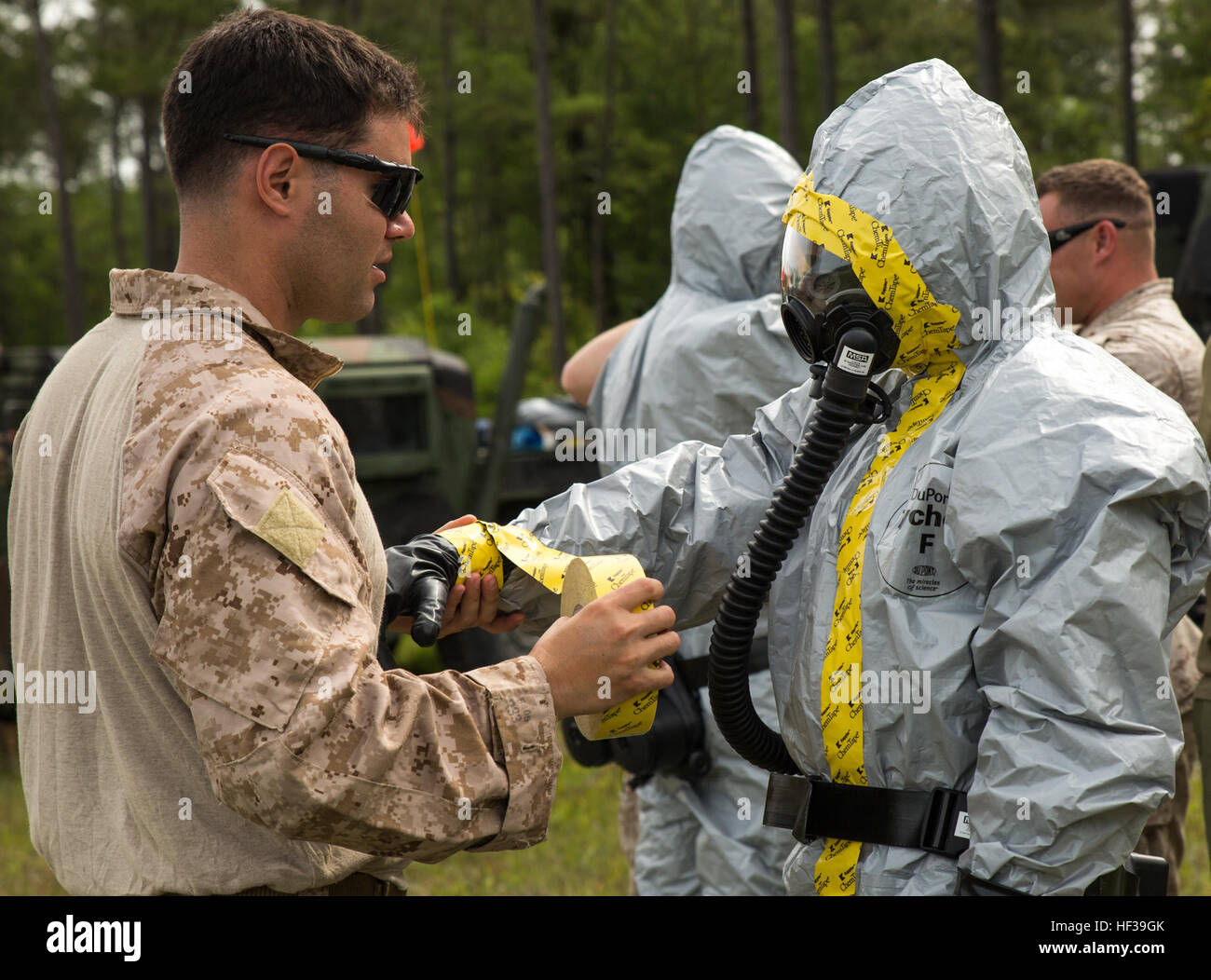 Explosive ordnance disposal technicians with 2nd EOD Company, 8th ...