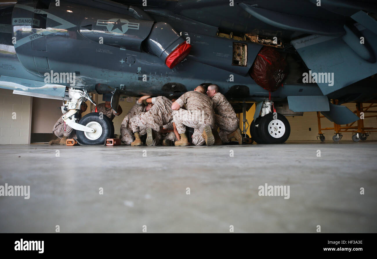 U.S. Marines with Center for Naval Aviation Technical Training (CNATT ...