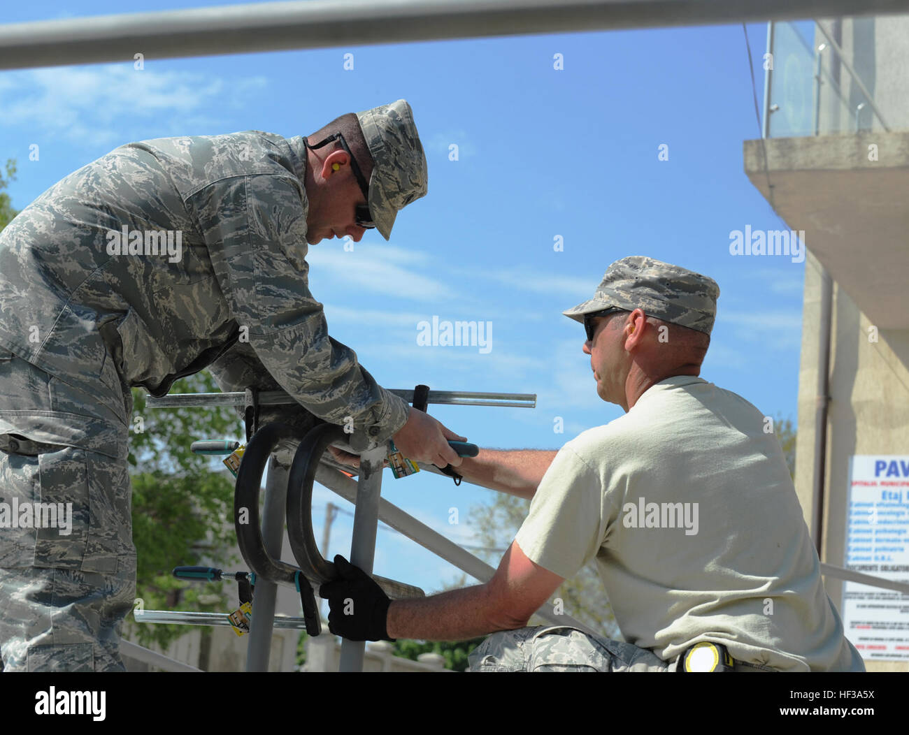 Oregon Air National Guard Lt. Col. Jason Lay, left, along with Staff ...