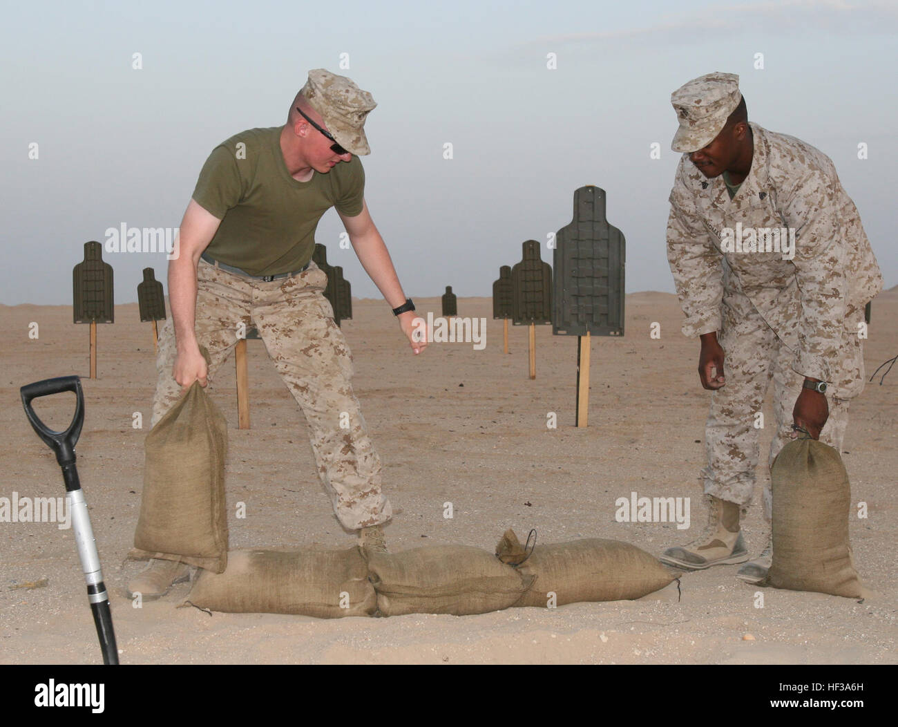 Marines with Engineer Platoon, Battalion Landing Team, 3rd Battalion ...