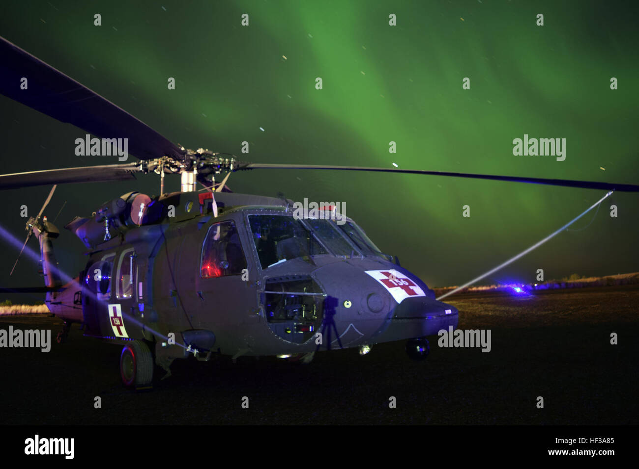 Hh 60m medevac black hawk helicopter hi-res stock photography and images - Alamy