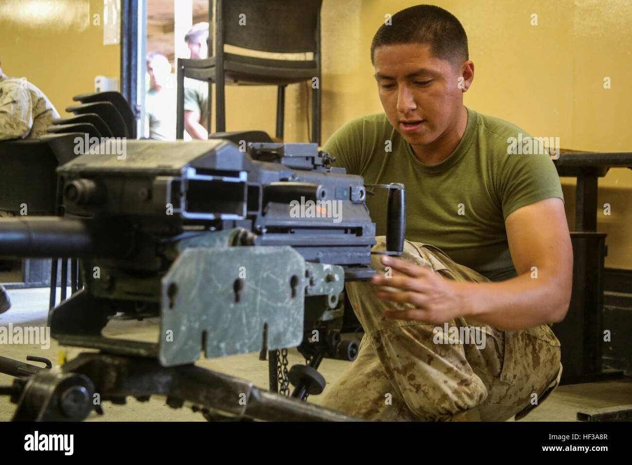 Mk 19 automatic grenade launcher hi-res stock photography and images ...