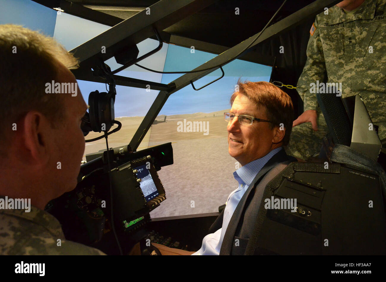 Governor Pat McCrory speaks with Army Chief Warrant Officer 4 Chris ...