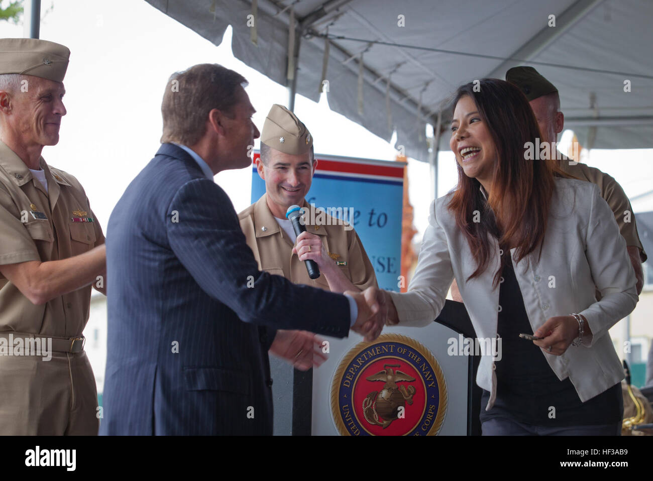 Kenneth Fisher, chairman, Fisher House Foundation, presents the key to ...
