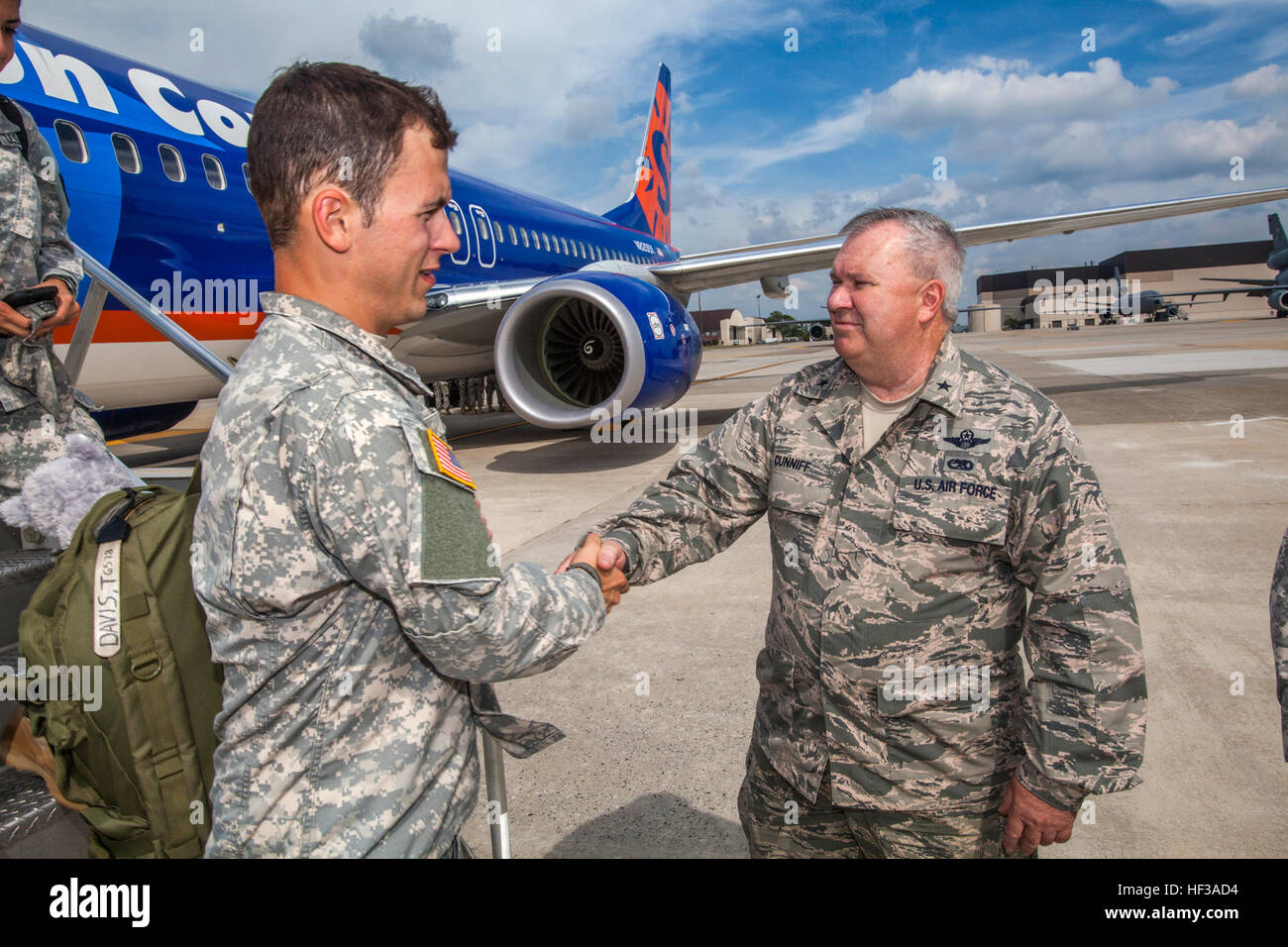 Brig. Gen. Michael L. Cunniff, right, the Adjutant General of New ...