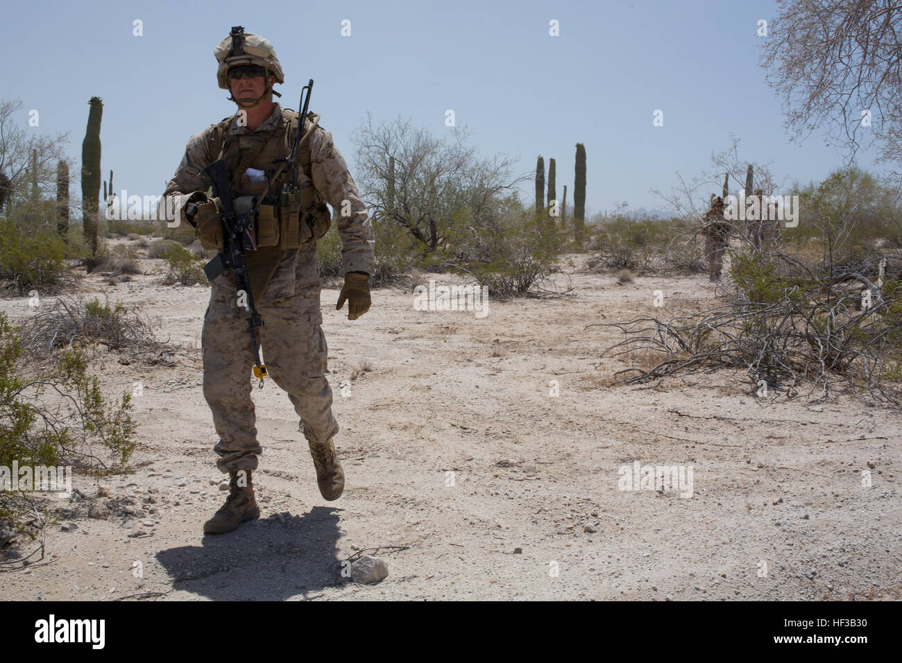 U.S. Marines with Lima Company, 3rd Battalion, 8th Marines, (3/8 ...