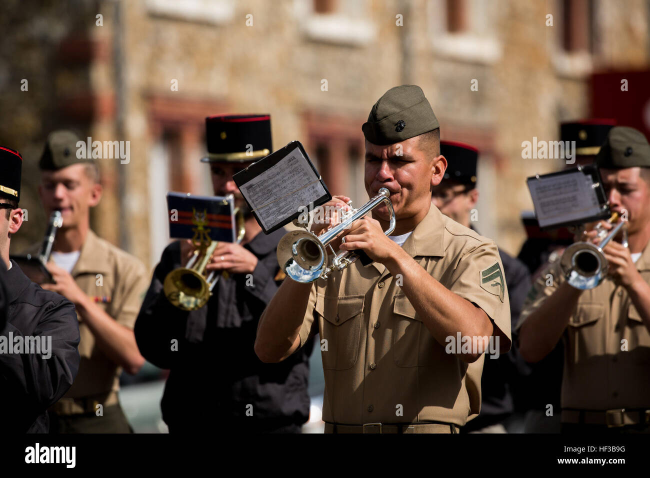 U.S. Marines with the 1st Marine Division Band rehearse with the Band ...