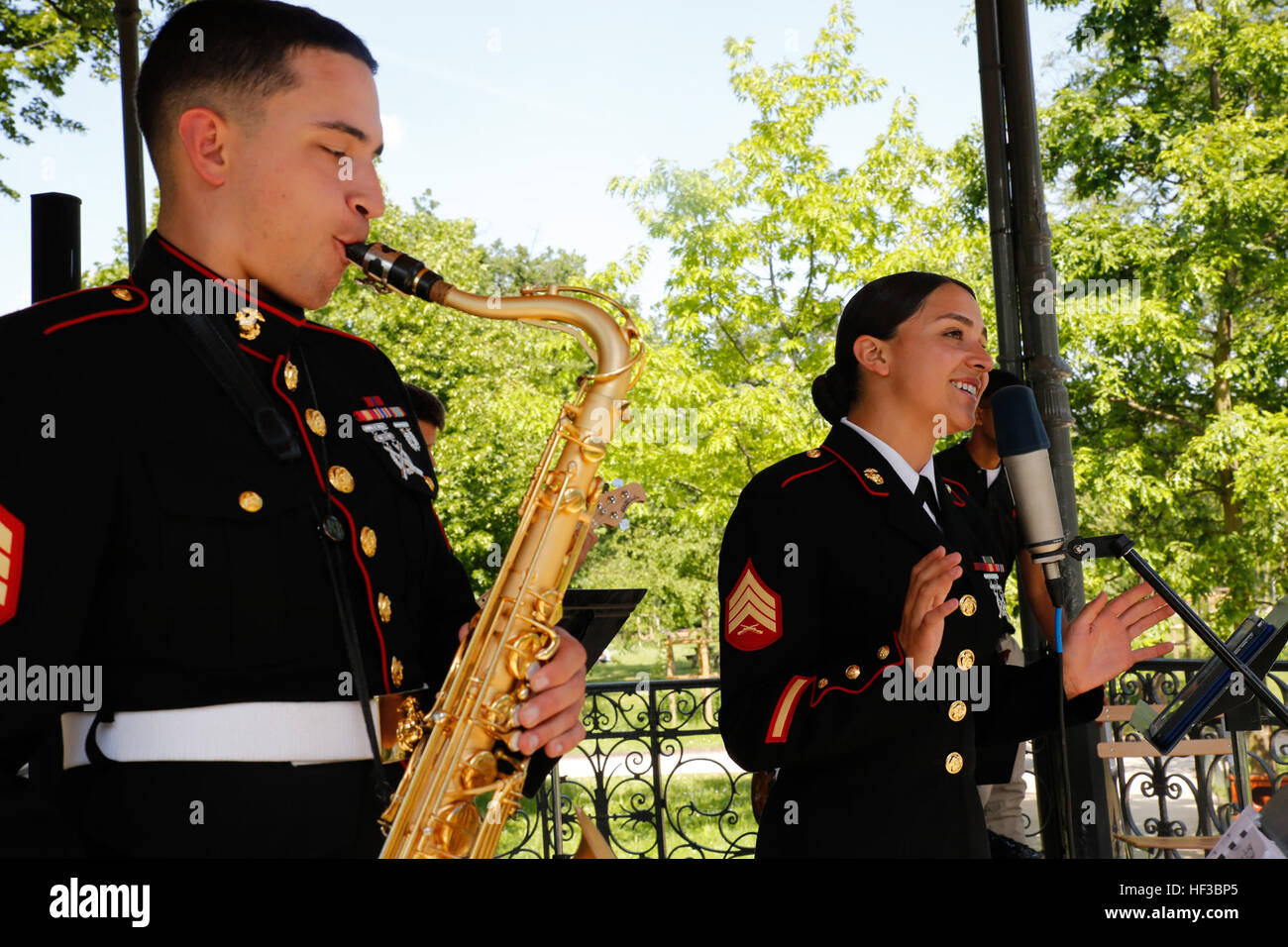 Sergeants Justin Daniel (left), a saxophone instrumentalist, and Ixchel ...