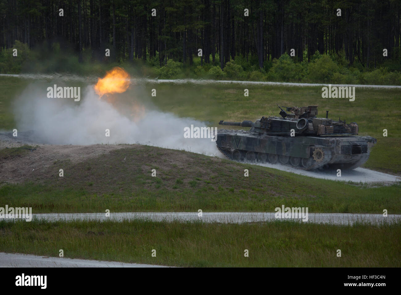 U.S. Marine Corps tank crewmen participate in Tiger Comp. VIII at the ...