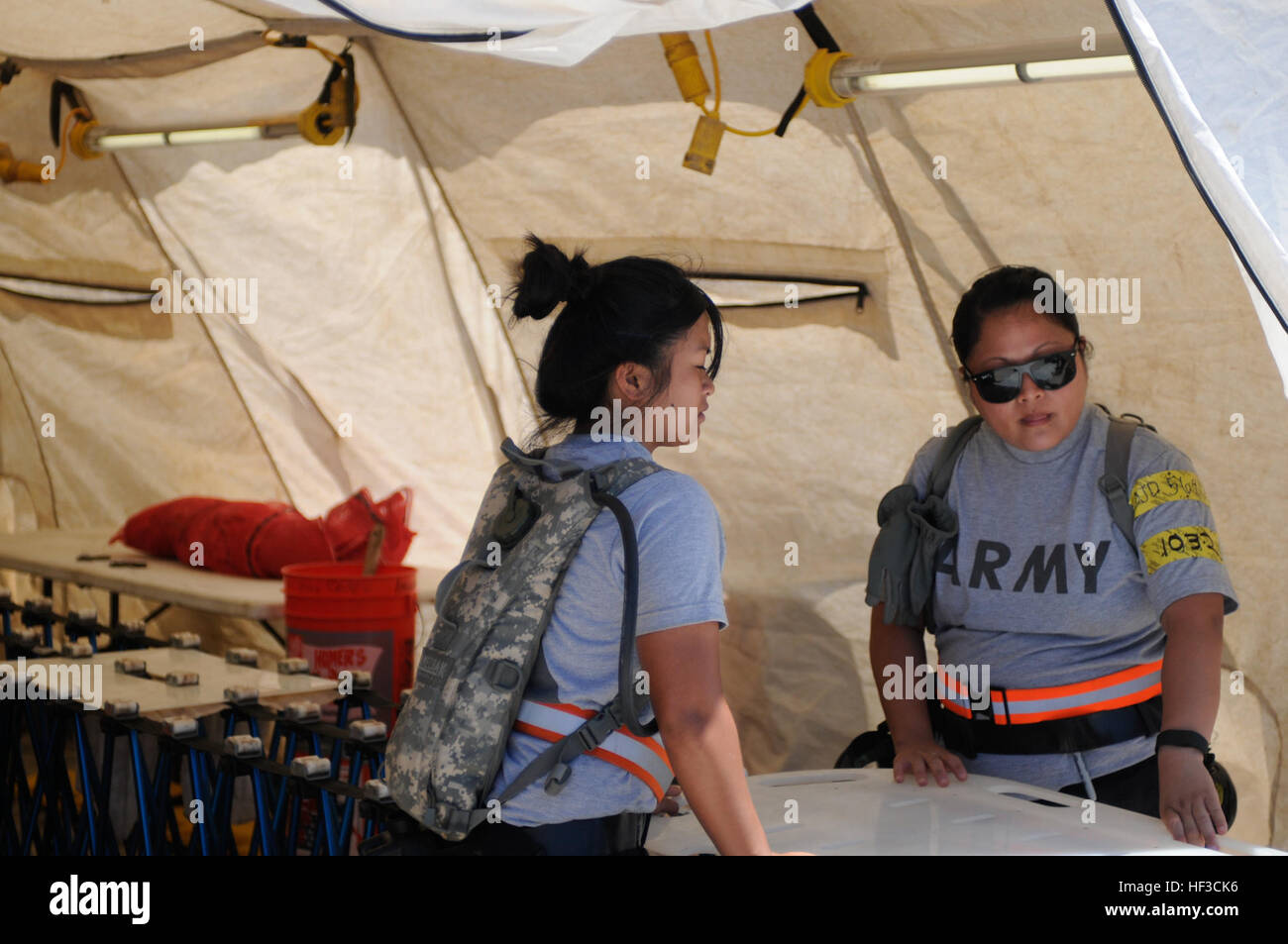 Service members from the Hawaii National Guard’s CBRN-E Enhanced ...
