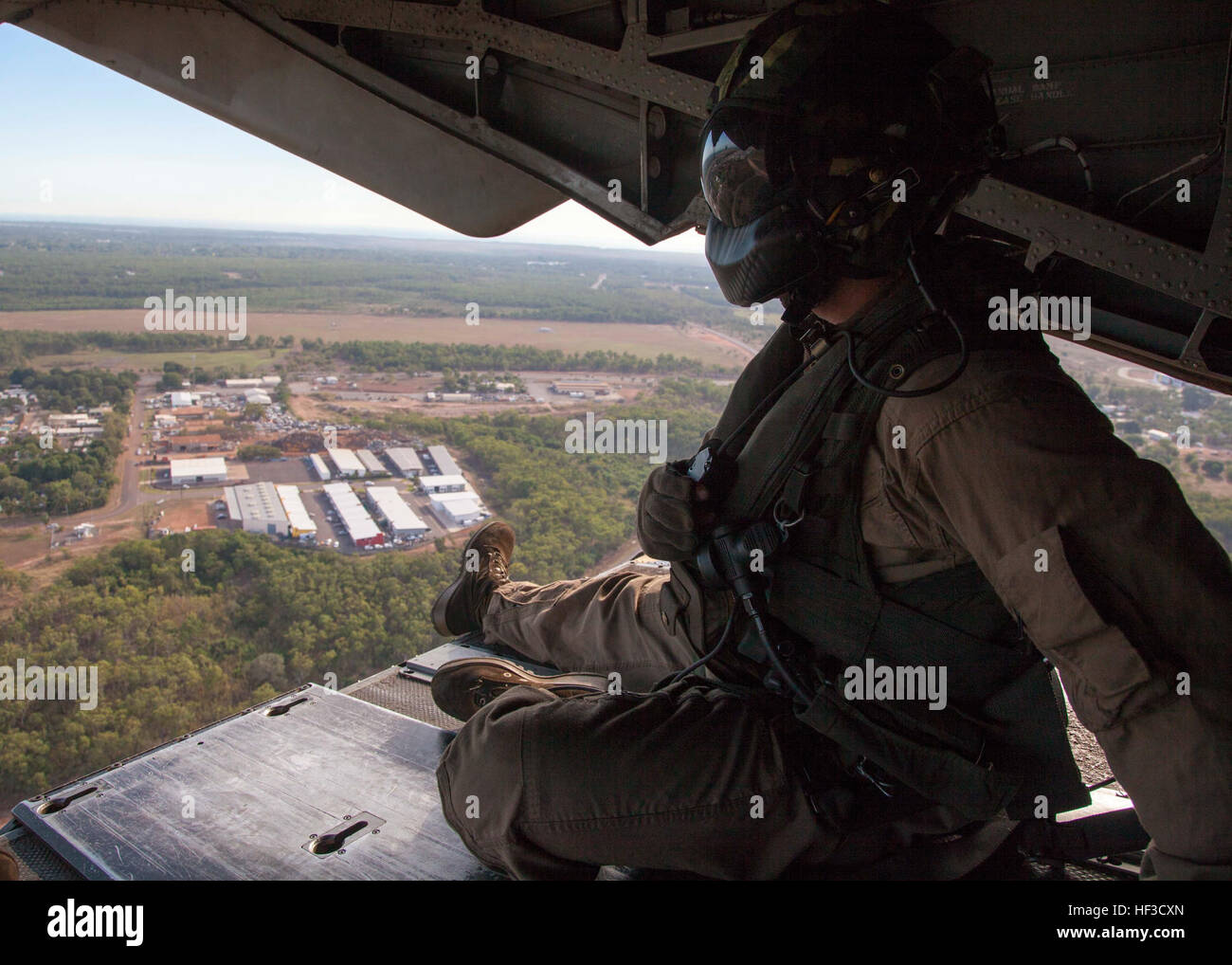 A. U.S. Marine with Marine Heavy Helicopter Squadron 463, Marine ...