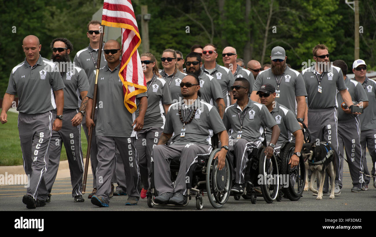 Special operations members from hi-res stock photography and images - Alamy