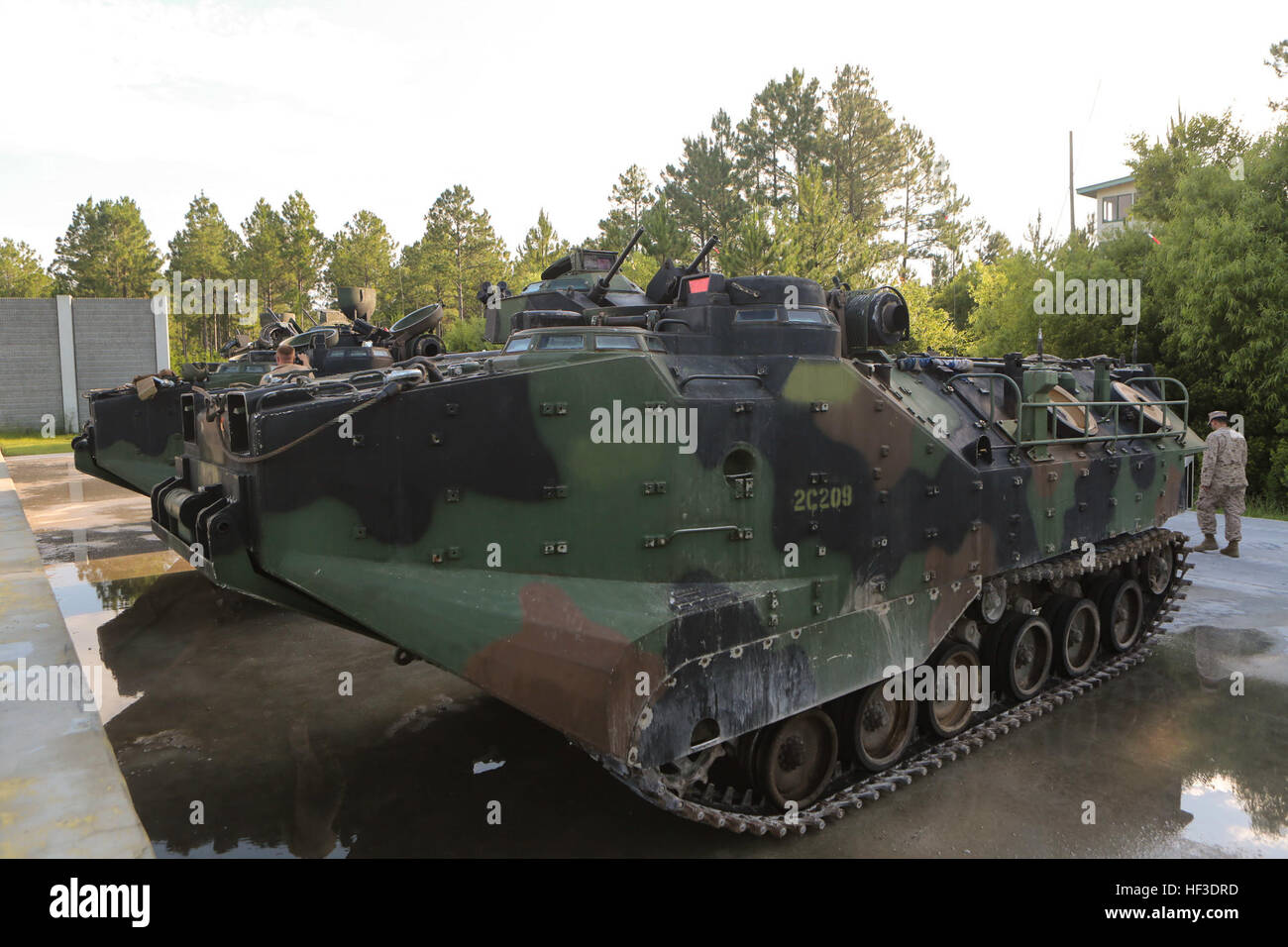 Marines with 2nd Assault Amphibian Battalion used the AAV P7 in a live ...