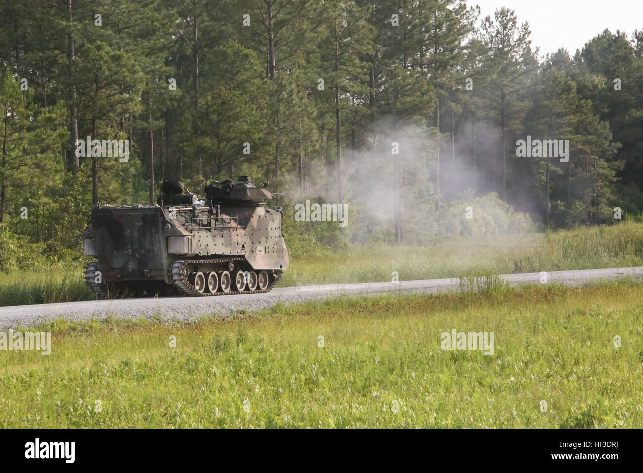 Marines with 2nd Assault Amphibian Battalion fire an M2HB .50-caliber ...