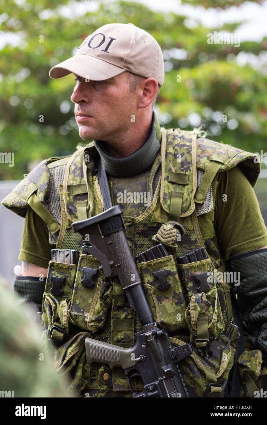 Canadian Sgt. Chris Harding, operation instructor, 2nd Battalion, Royal ...