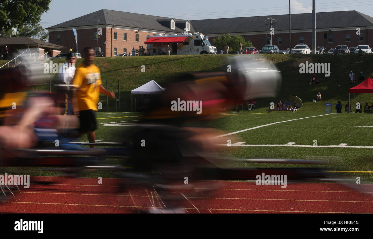 Athletes competing in the 2015 Department of Defense (DoD) Warrior ...