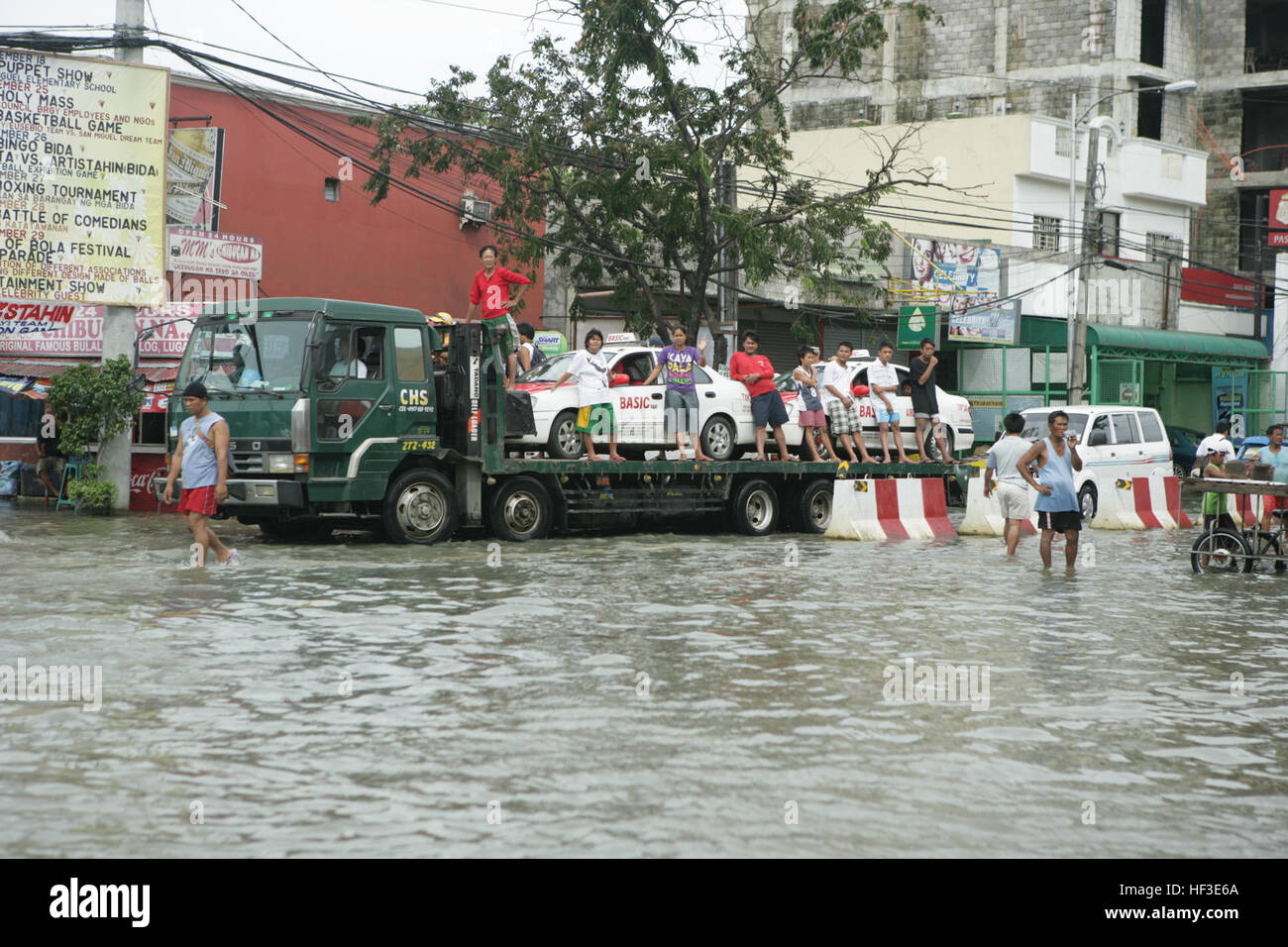 Ketsana flood manila hi-res stock photography and images - Alamy