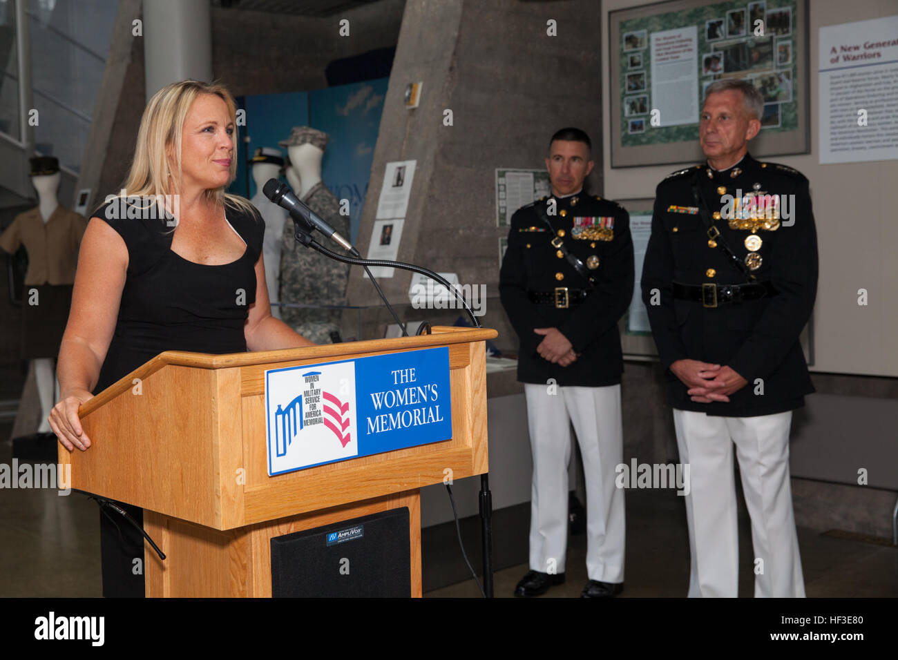 Nicole Spaid, 2015 military spouse of the year, speaks to an audience ...