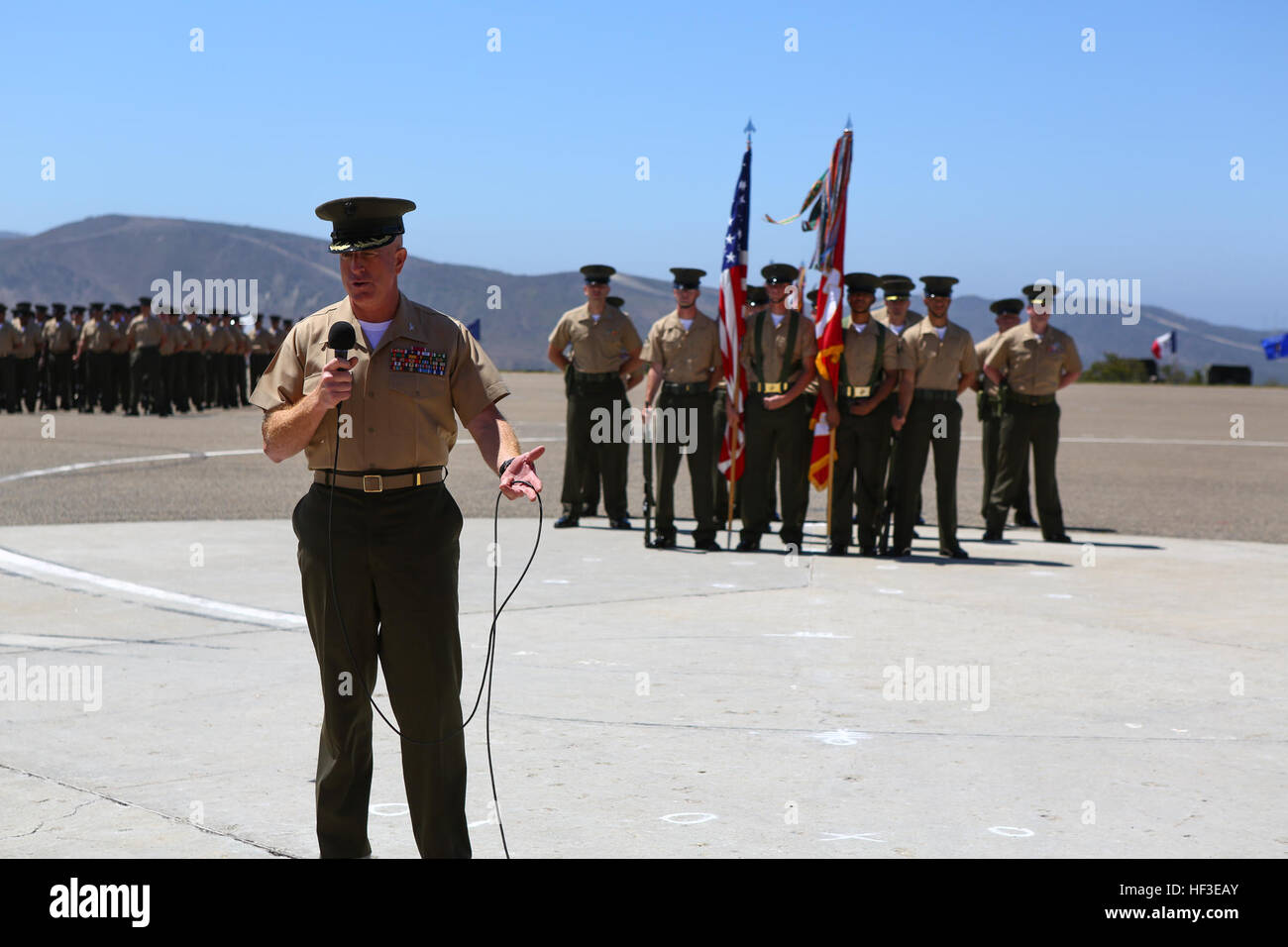 Colonel Kassner assumes command of the 5th Marine Regiment at Marine ...