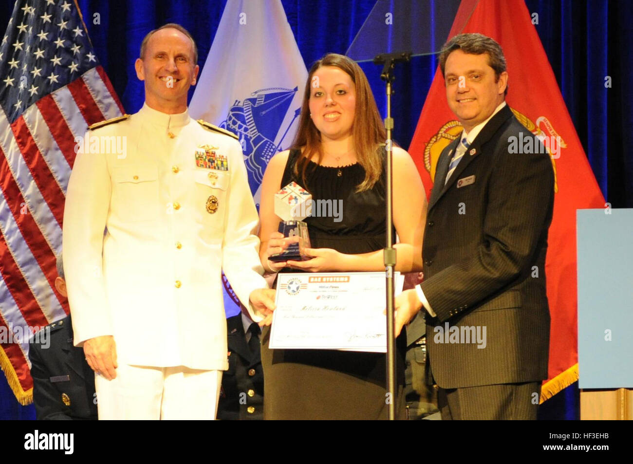 Vice Chief of Naval Operations Adm. Jonathan W. Greenert presents this ...