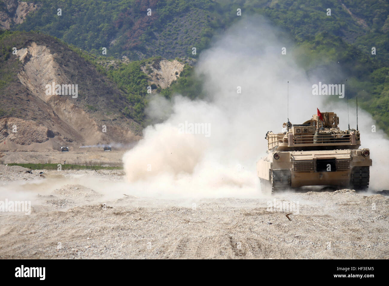 Marines with Company A, 4th Tank Battalion, 4th Marine Division, Marine ...