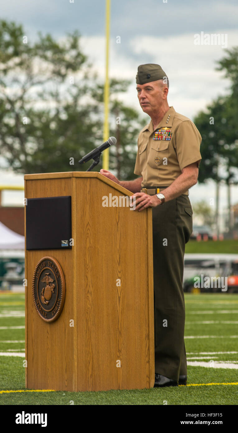 U.S. Marine Corps Gen. Joseph Dunford, commandant of the Marine Corps ...