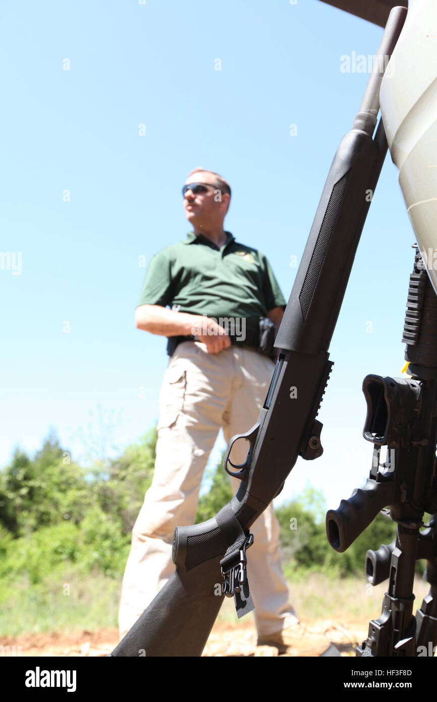 Marine corps reserve shooting team hi-res stock photography and images ...