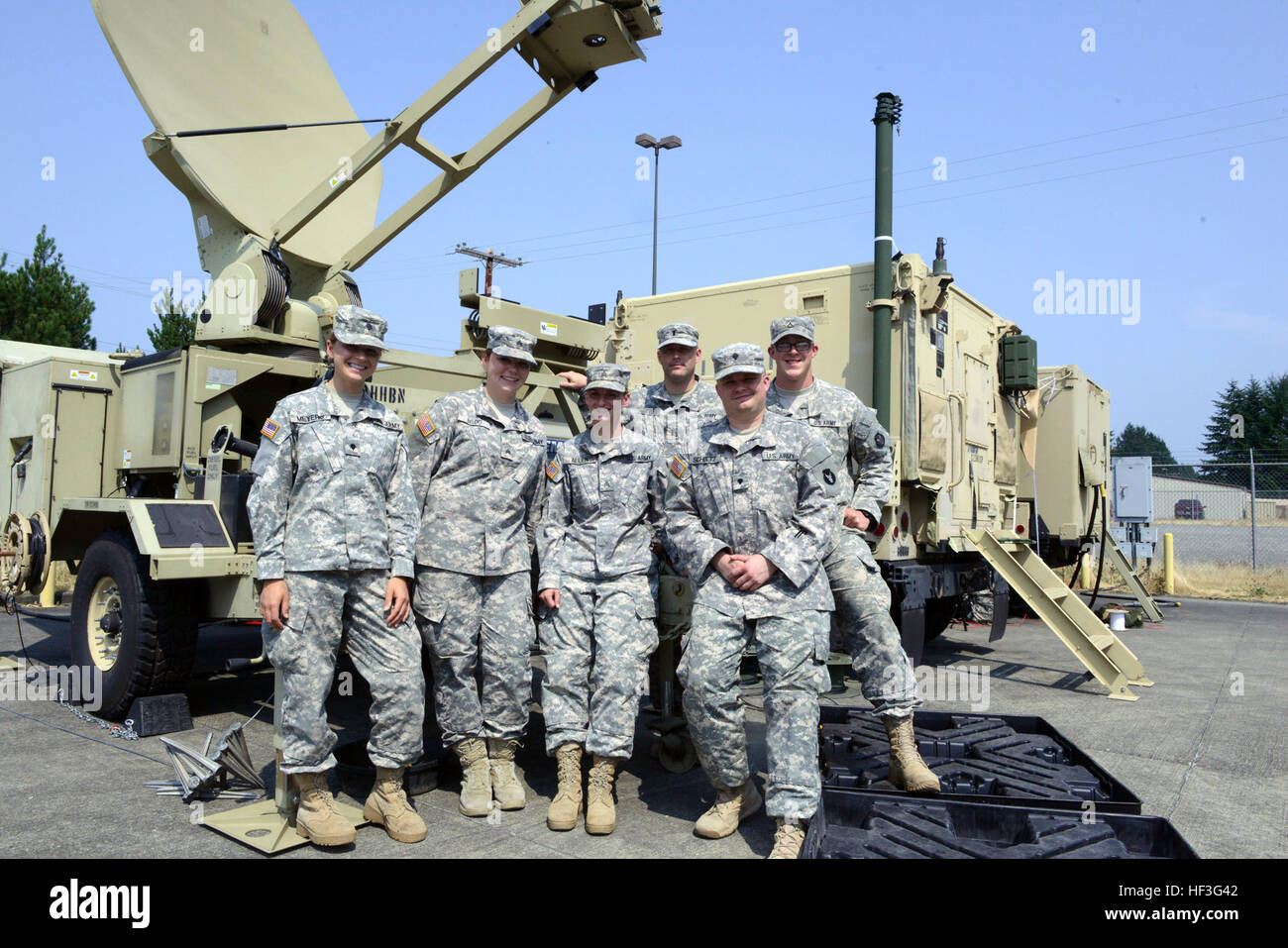Joint Base Lewis-McChord, WA- Several hundred 34th Red Bull Infantry ...
