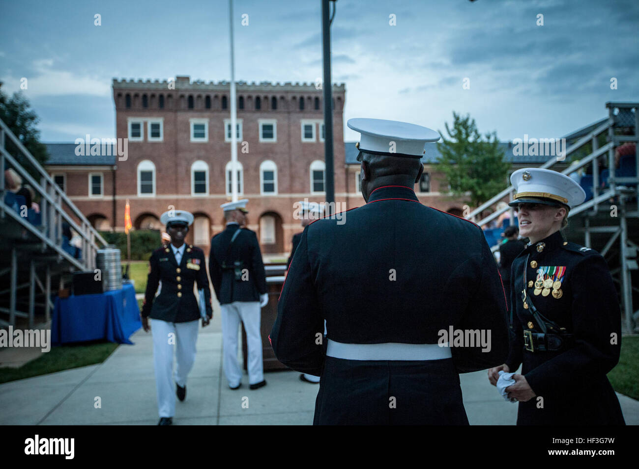Rep scott rigell hi-res stock photography and images - Alamy