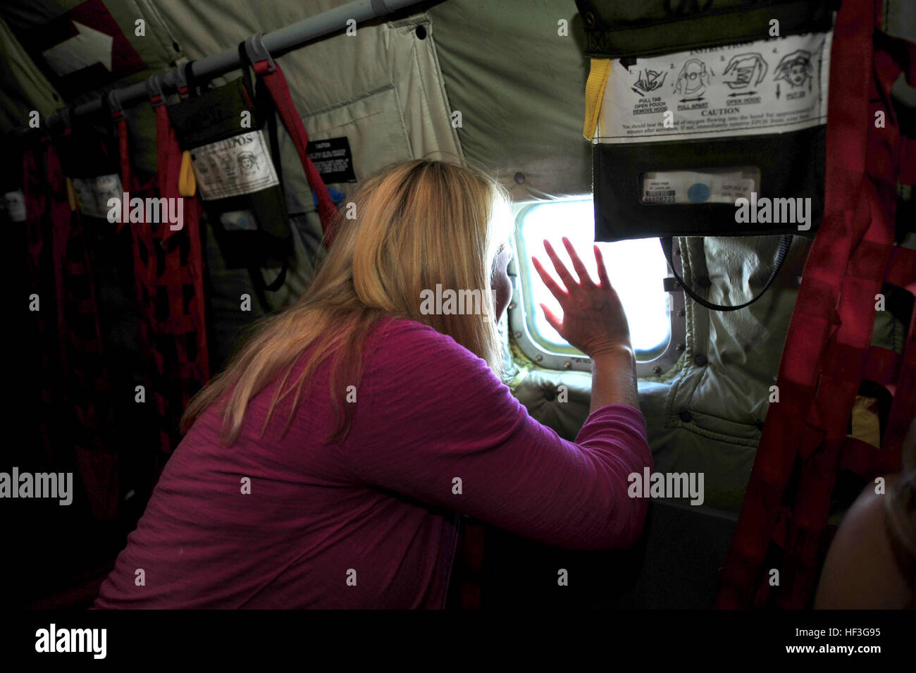 Refueling pod hi-res stock photography and images - Alamy