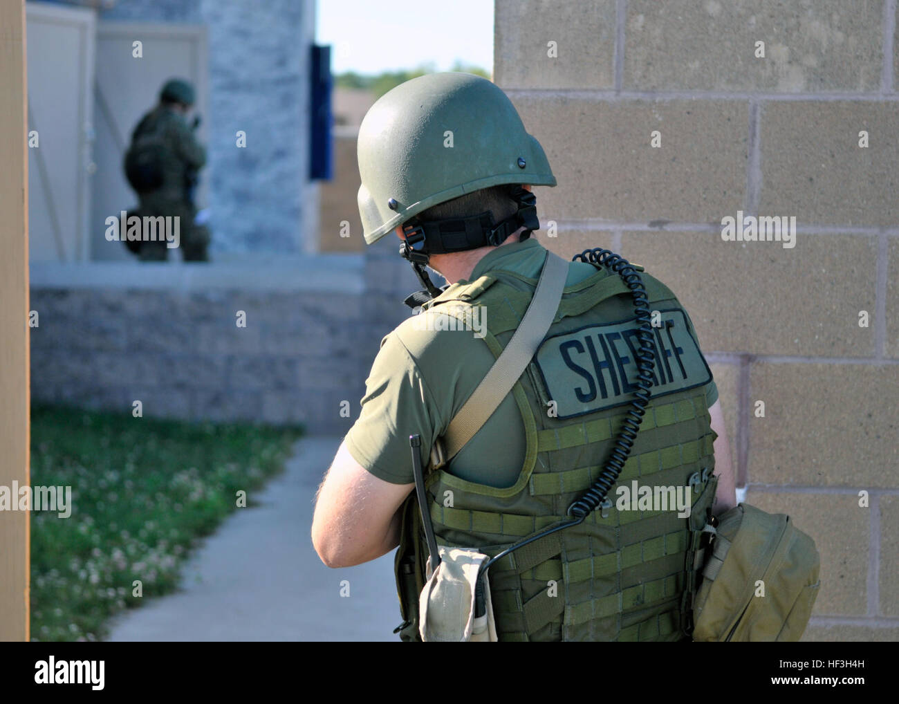Members of the Juneau County Sheriff’s Department Special Tactics and ...